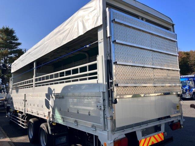 幌ウィングから家畜運搬車 ～完成編～ | ワイズトラックブログ | 中古トラック販売・修理・架装・売却 ワイズトラック